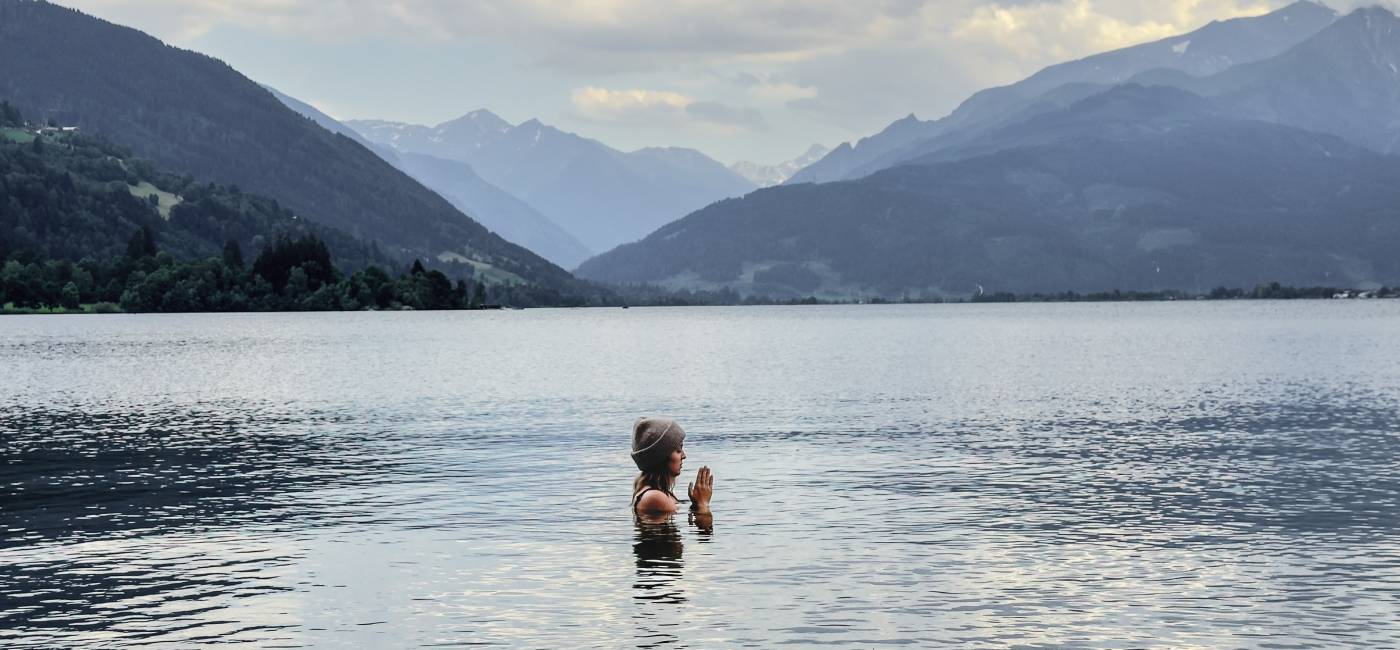 Introduction to cold practice: cold bathing at Ritzensee